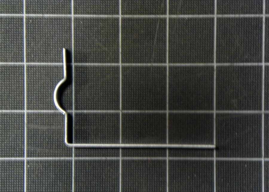 24738 STRAP COIL RETAINER 624-196